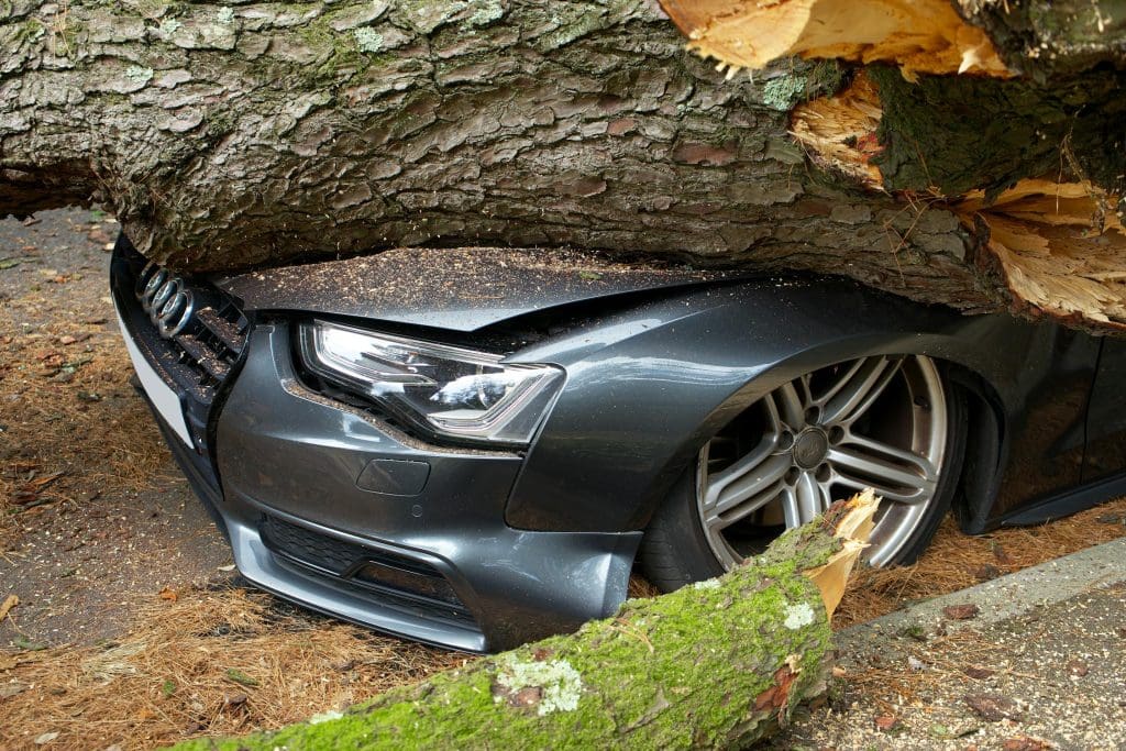 OEM Parts in Crash Auto Repair: Ensuring Value and Safety