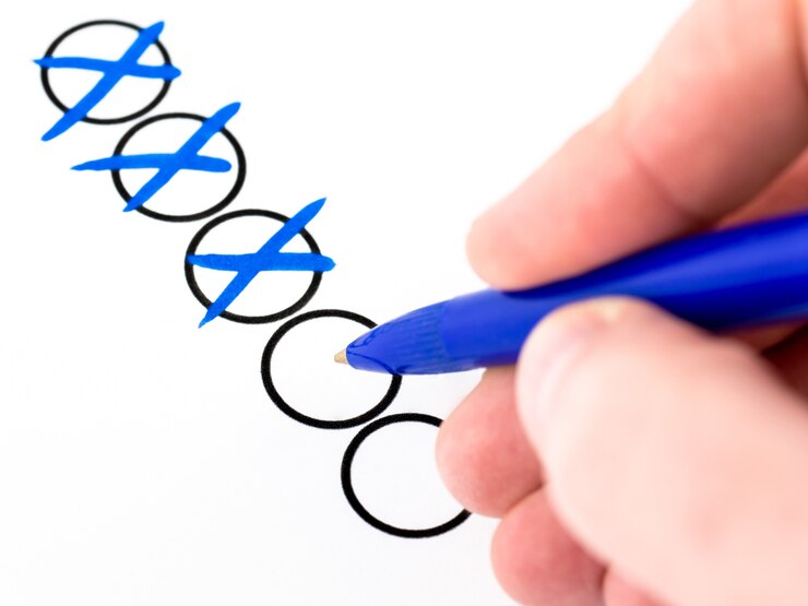 Choosing the Right Collision Repair Center: Key Factors